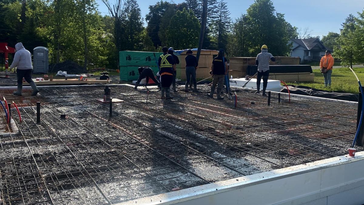 Monolithic Slab Foundations, Pros, Cons & Top Tips - Ecohome