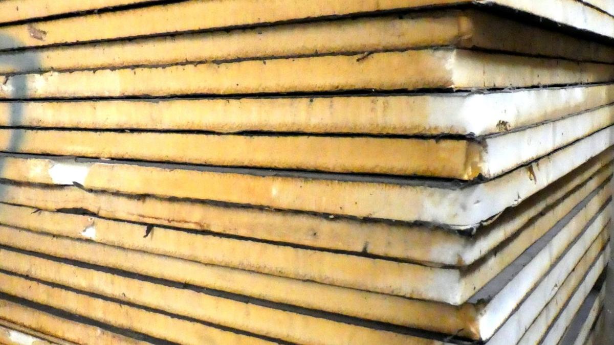 Thermal Drift: R-Value Loss in Polyiso & XPS Foam Explained - Ecohome