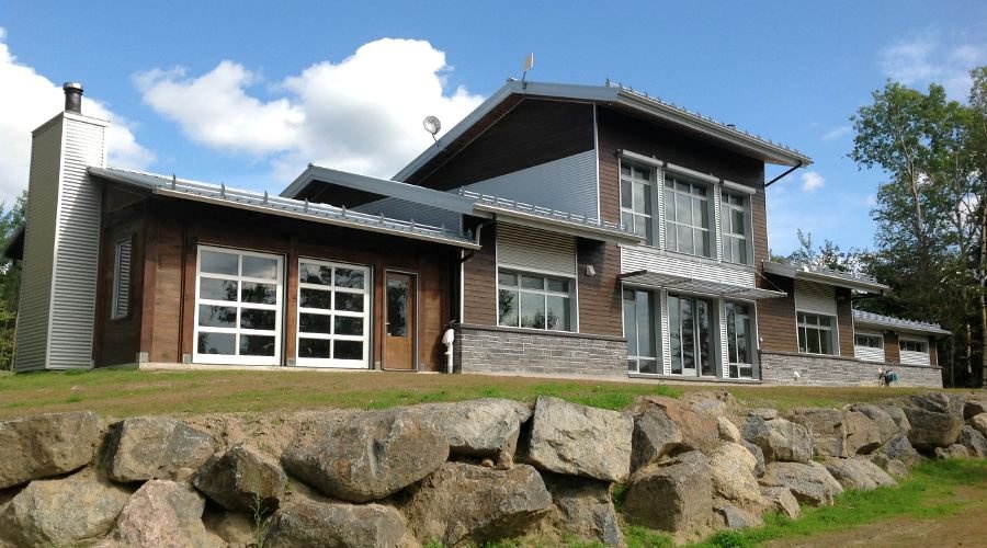 Passive solar home wins House of the Year Award - Ecohome