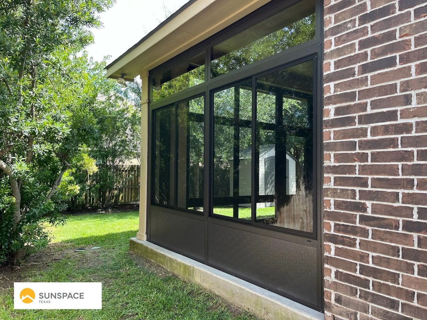 Model 300 Bronze College Station - Ecohome