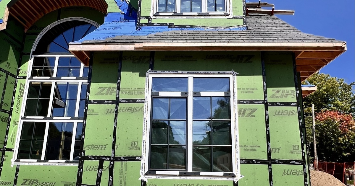 Net Zero custom home in Niagara-On-The -Lake - Ecohome