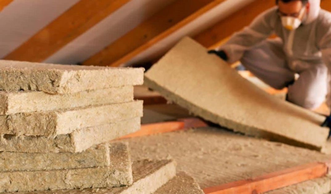 Roof insulation with mineral wool batts Owens Corning Canada - Ecohome