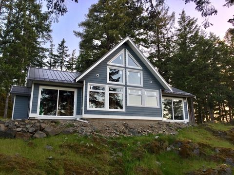 Quadra Island Cottage - Ecohome