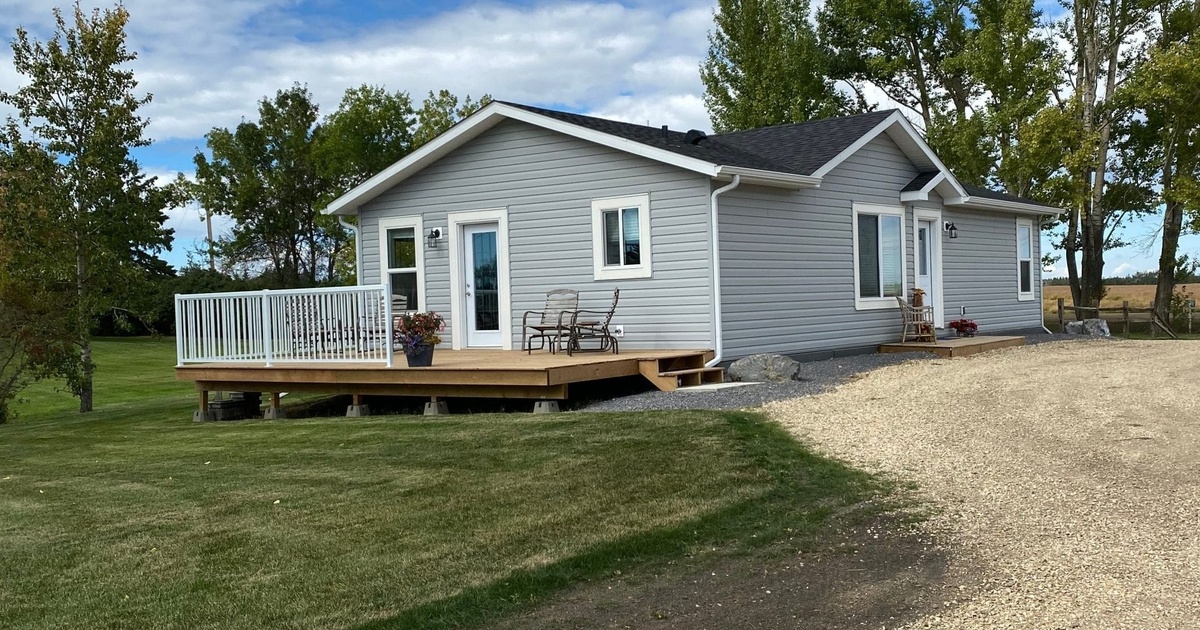 Prefab and Modular Home Manufacturers Alberta (AB) British Columbia (BC ...