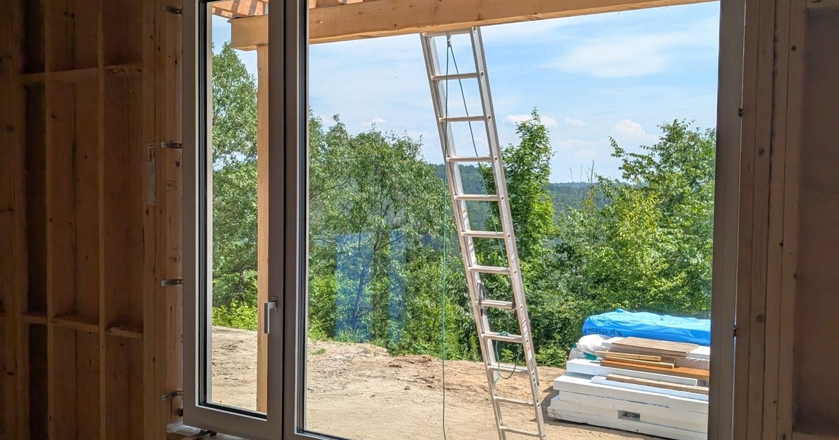 Passive House Cottage in Alcove, QC - Ecohome