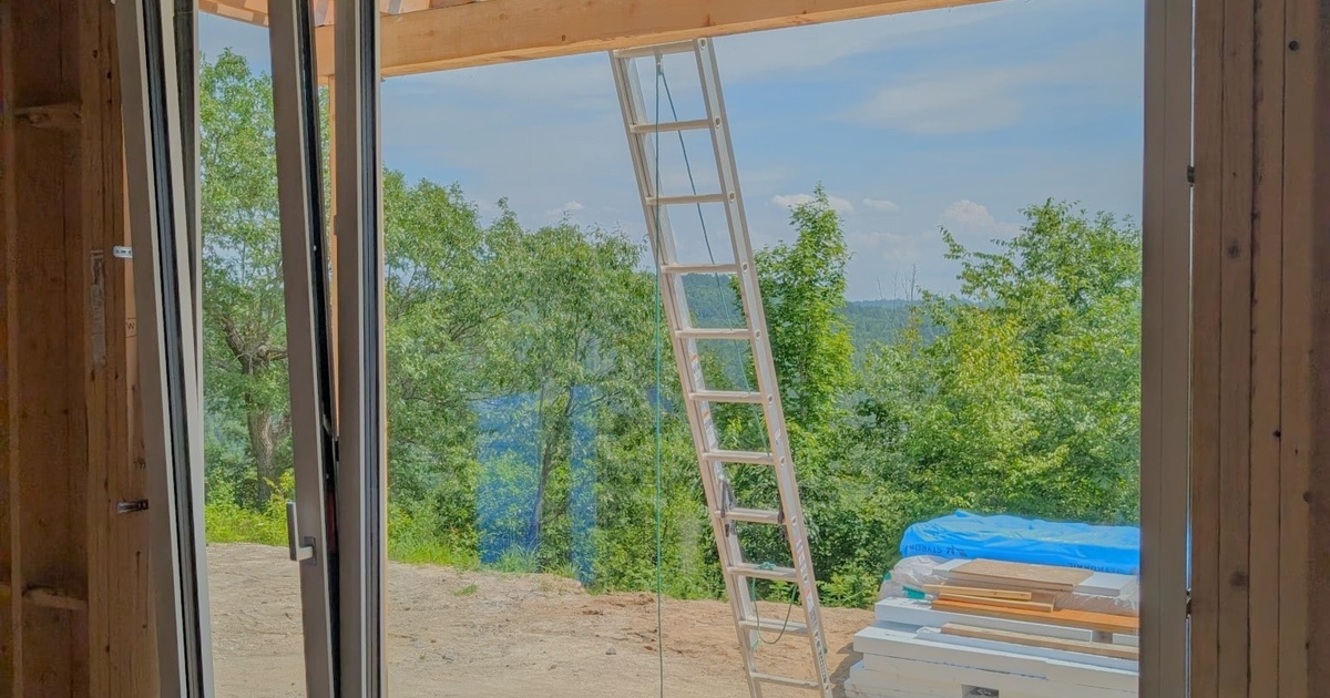 Passive House Cottage in Alcove, QC - Ecohome