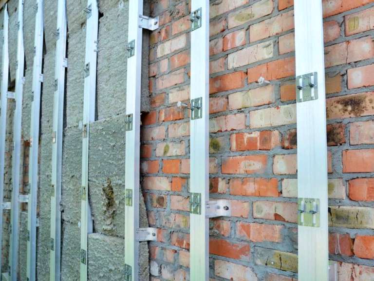 EIFS over Brick: Installation Guide & Pros/Cons for Retrofitting - Ecohome